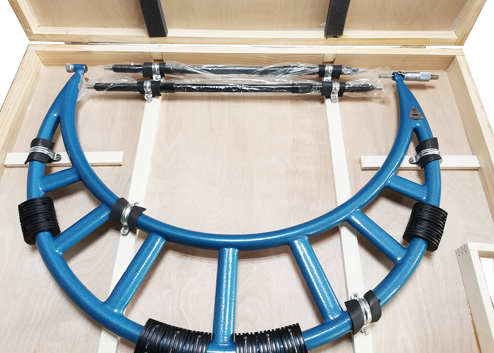 Outside Micrometer with Extension Anvils for Large Size Measurement